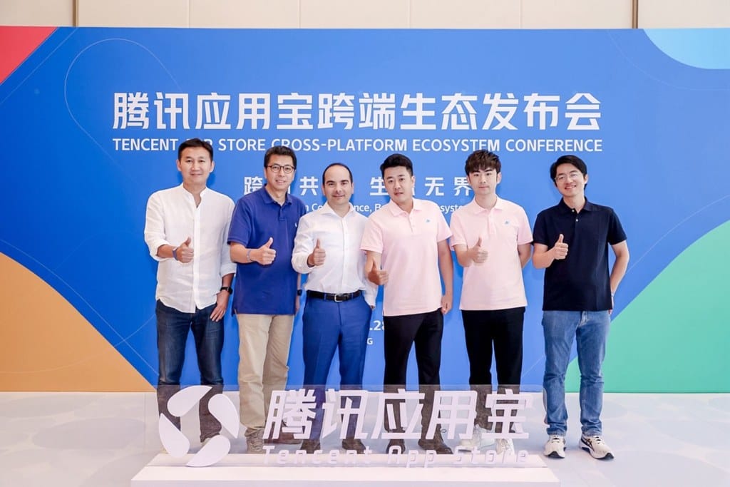 Microsoft And Tencent Combine App Stores In China, Adding A Massive ...