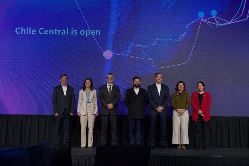 Microsoft Launches "Chile Central," Amazing Opportunity As First ...